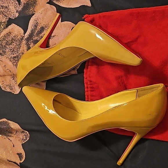 Shoes | Christian Louboutin | Poshmark